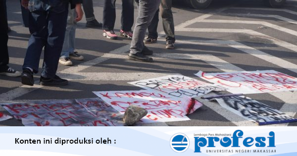 Aliansi Mahasiswa UNM Gelar Aksi Tuntut Transparansi Birokrasi Kampus ...